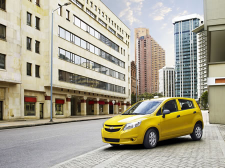 Carros y Clasicos - Chevrolet suma un nuevo integrante a la familia ...